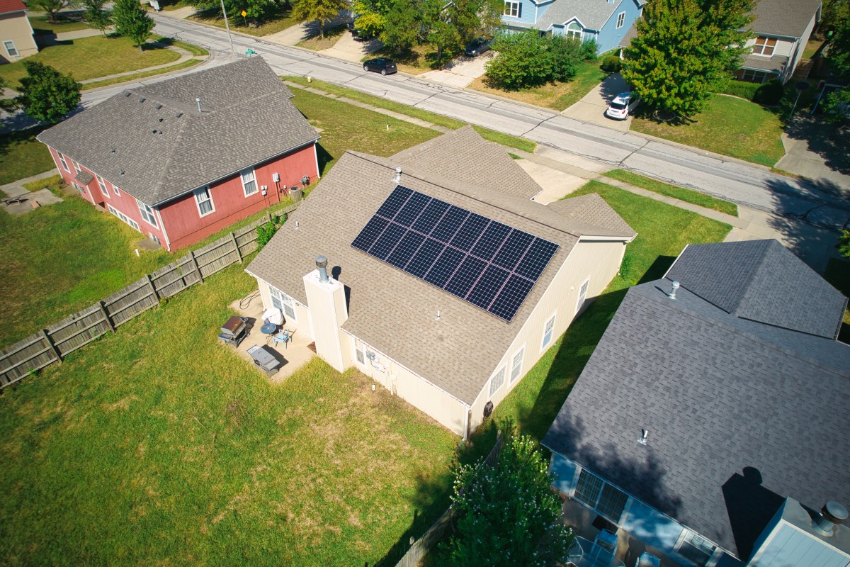 6.4 kW Residential Solar Installation in Lawrence